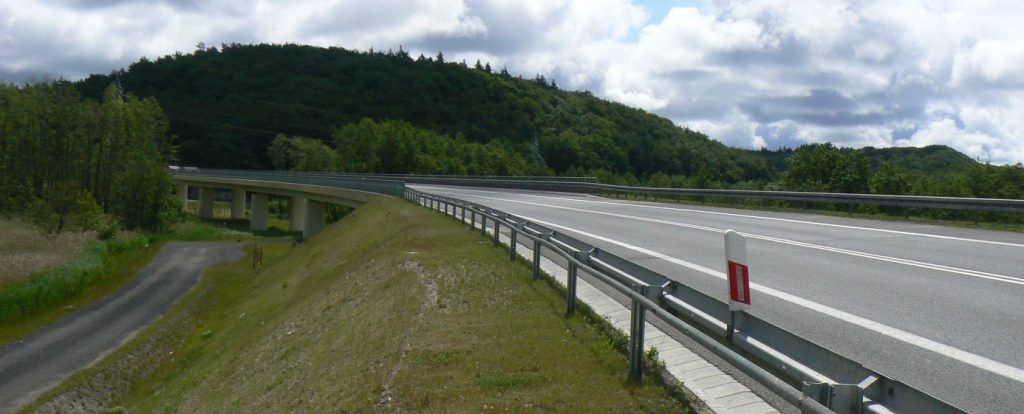 3 in 1 express road embankment | EXCA